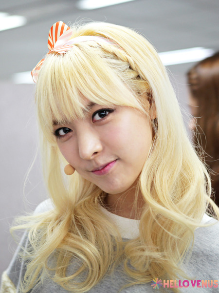Hello Venus Alice: Alice Behind Story at Inkigayo
