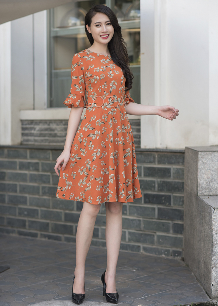 18 Eye catching women's dresses fashion