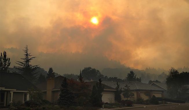 Temperatures Drop As Hazardous Smoke From California Wildfire Blocks ...