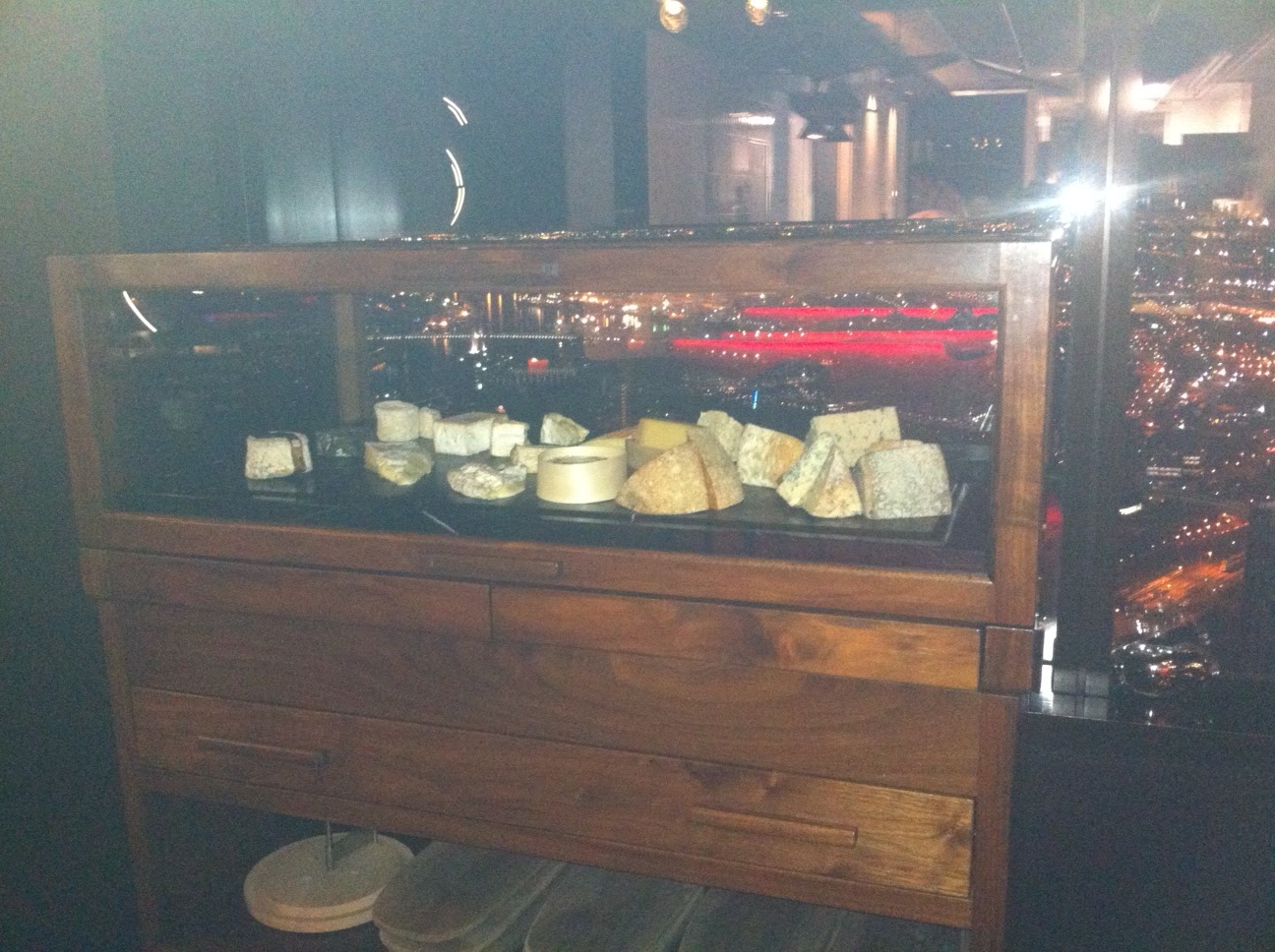 Little Big Company | The Blog: Masculine Tables - Male party inspiration!