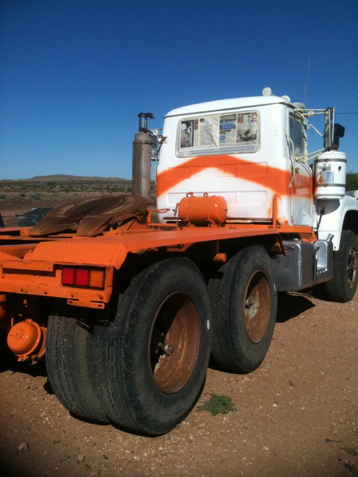 SERIZ: MAD MAX - CAR REPLICAS 6 - LE CAMION MACK