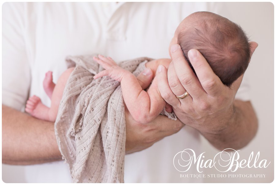 MIA BELLA PHOTOGRAPHY: Baby Ellison | Mia Bella Photography | Newborn ...