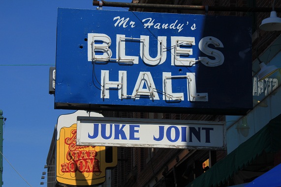 The Wanderers: A (Hot) Walk Down Beale Street