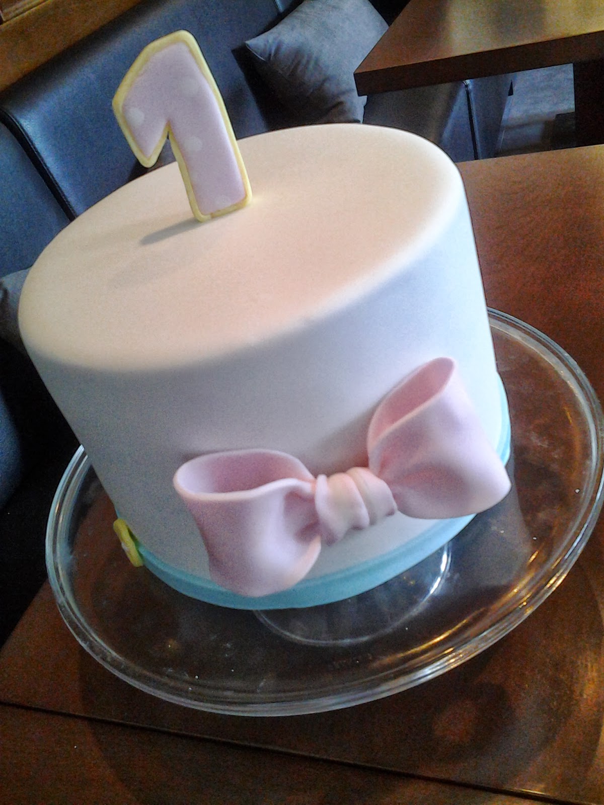 Um bolo - dois aniversários - Lara Correia, Cake Girl