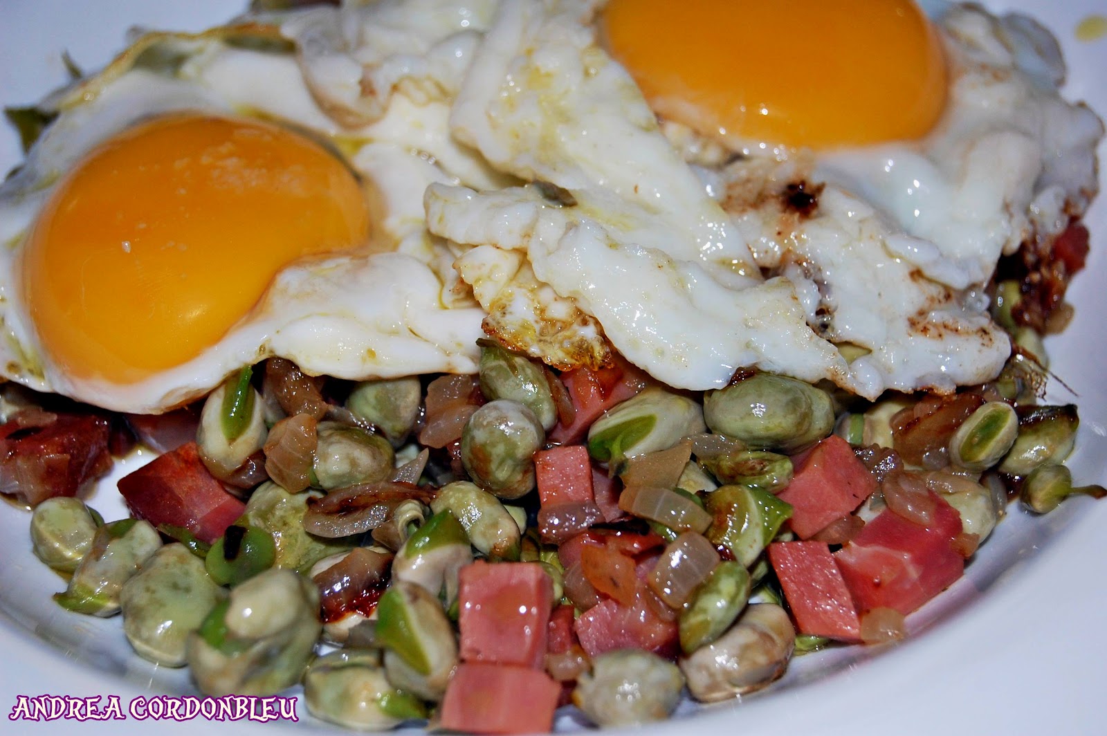 CORDONBLEU: HABAS CON JAMÓN SERRANO Y HUEVO. COCINA TRADICIONAL "GRANAINA"