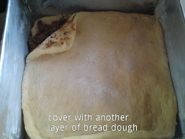 Cooking Pleasure: Layered Pumpkin Bread With Spicy Chicken Floss