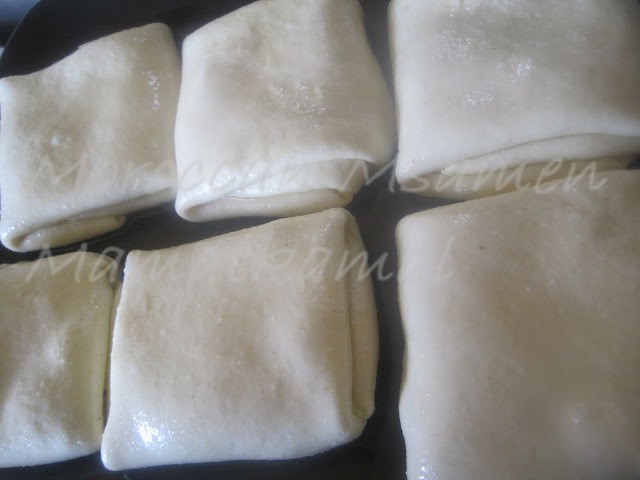 How to shape and fold Moroccan Massaman or Mssaman or Msamen or M ...