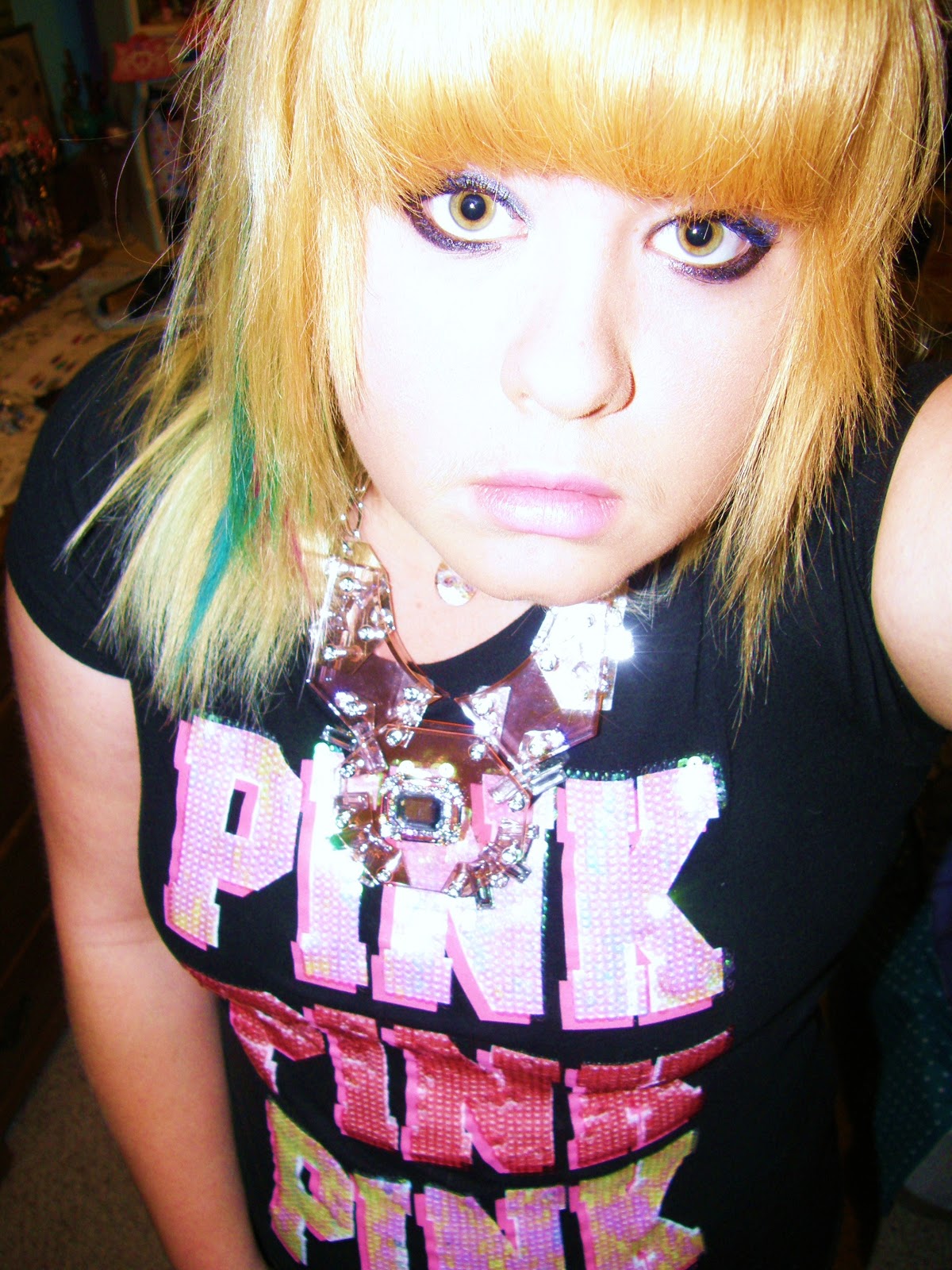 Exotic Grandmother: scene kween