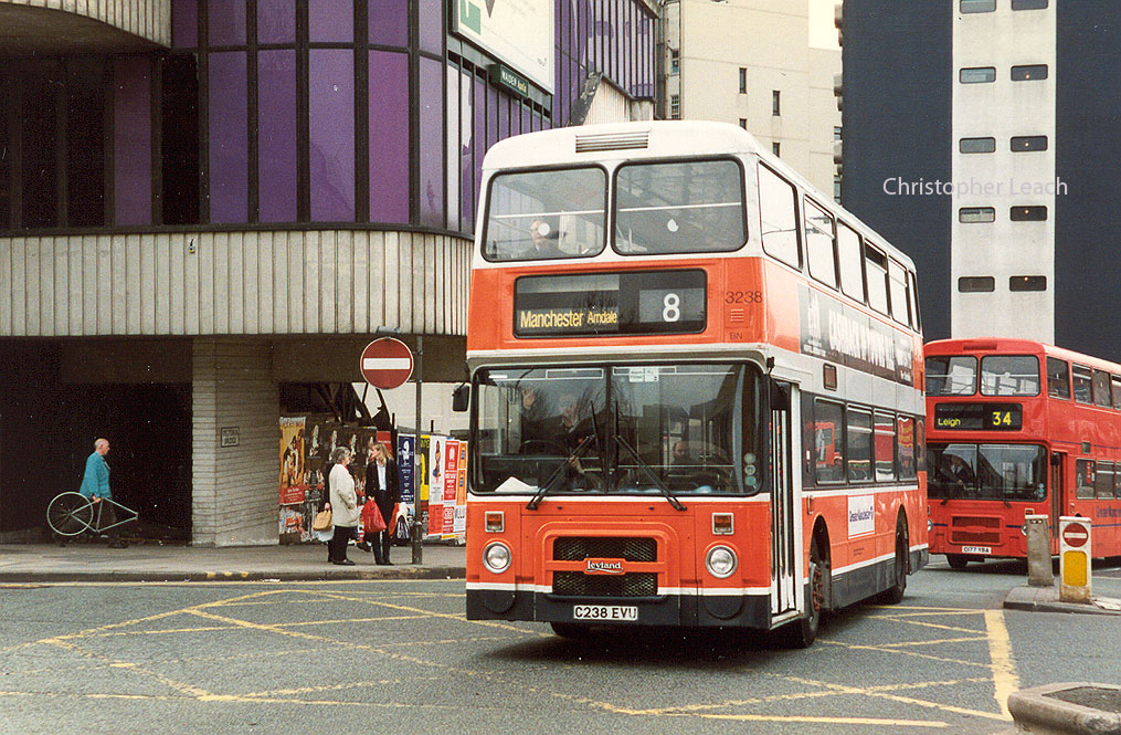 Busworld Photography: A GMT Olympian heads for the Arndale Centre