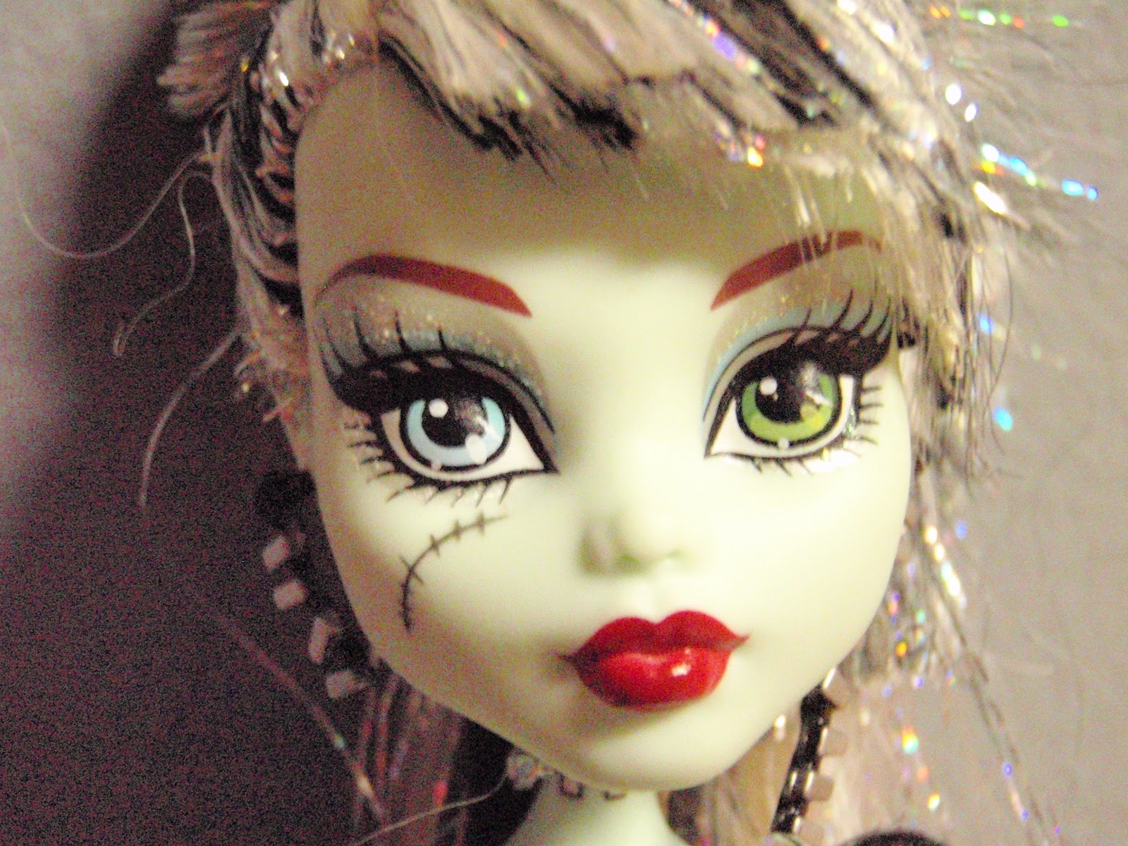 Hay Dolls: Monster High Monday