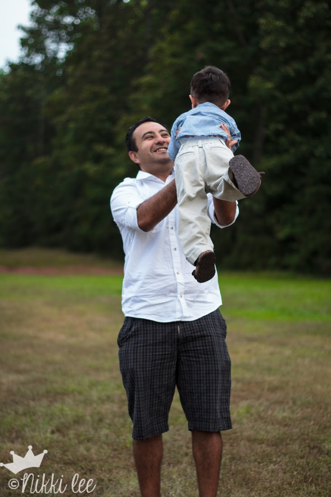 Nikki Lee Photography : Rahimi Family