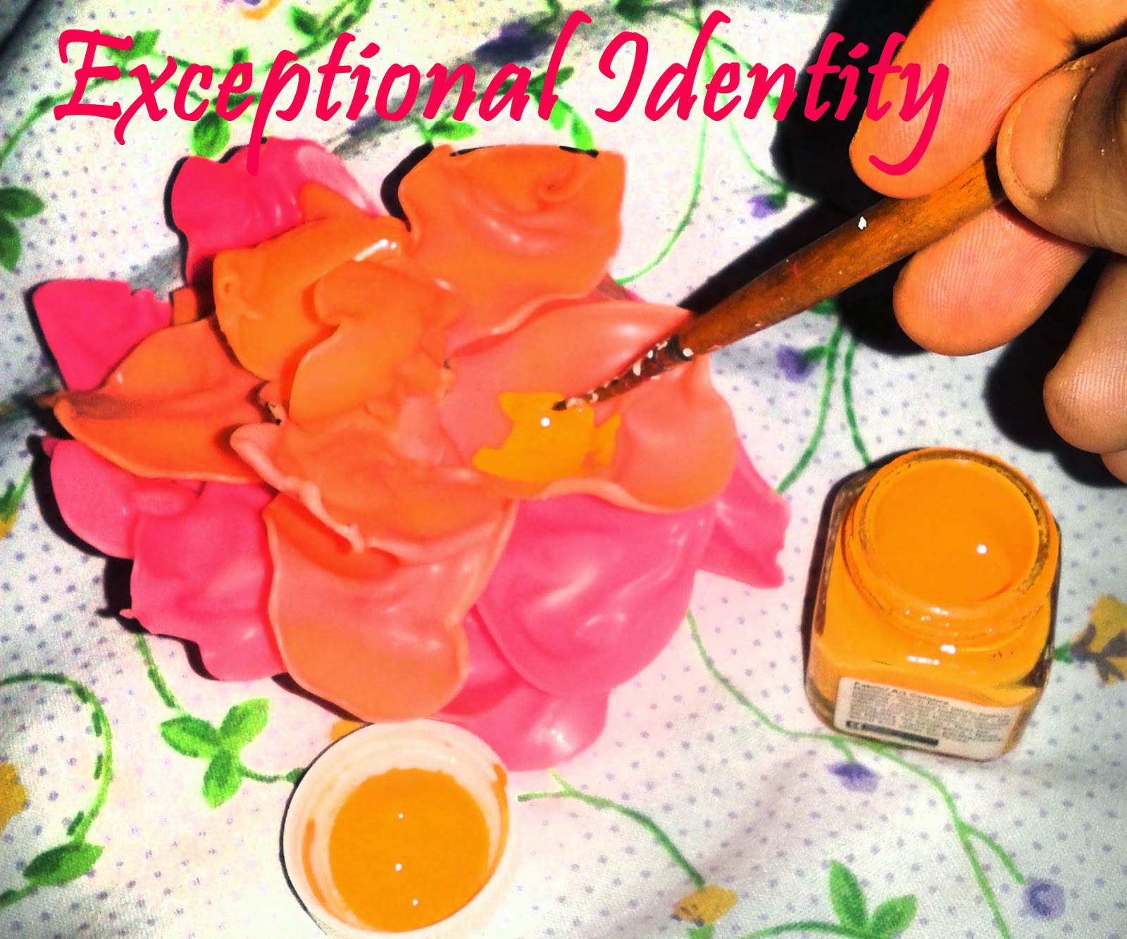 Exceptional Identity: DIY ..Flower Pendant out of disposable plastic spoons