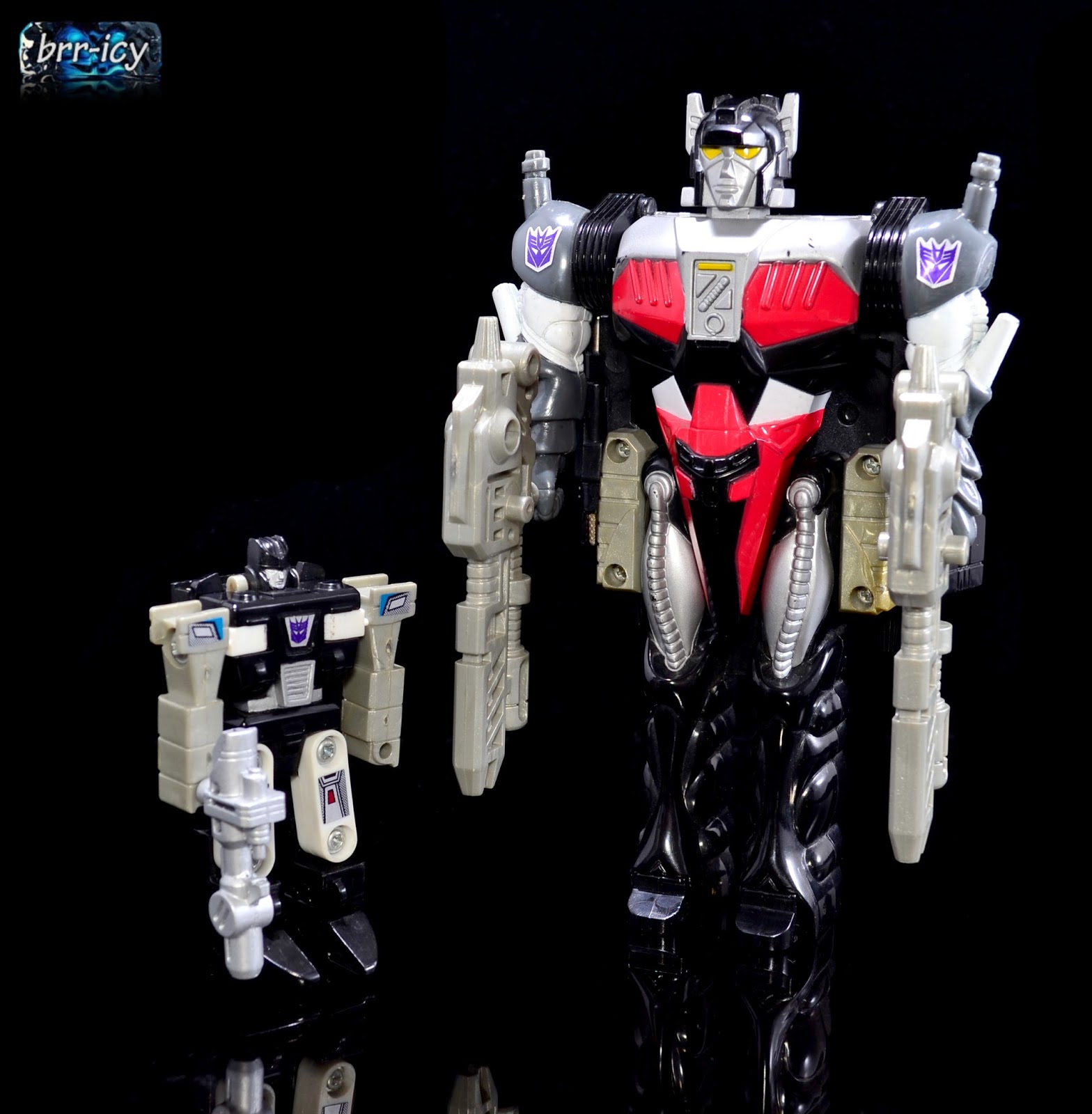 Brr-icy's Transformers Reviews: Victory Crossformers: Blue Bacchus and ...