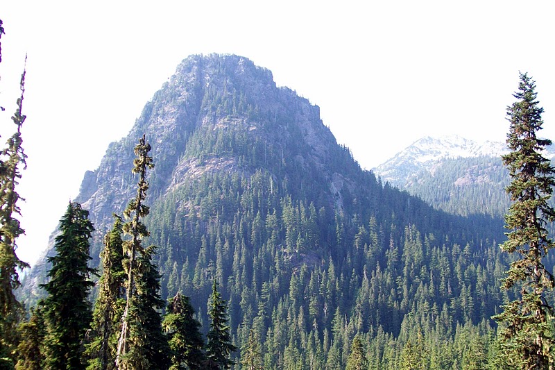 My Hiking Blog: Red Pass via Commonwealth Basin