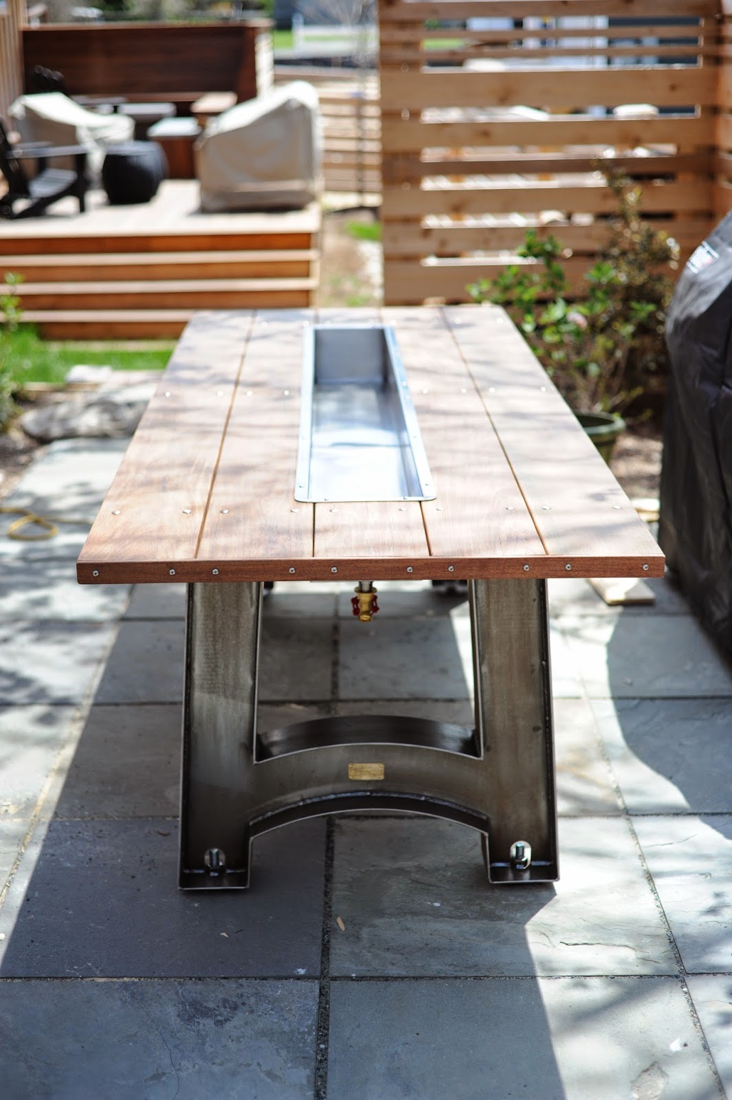 Black Falcon Fabrication: The Trough Table