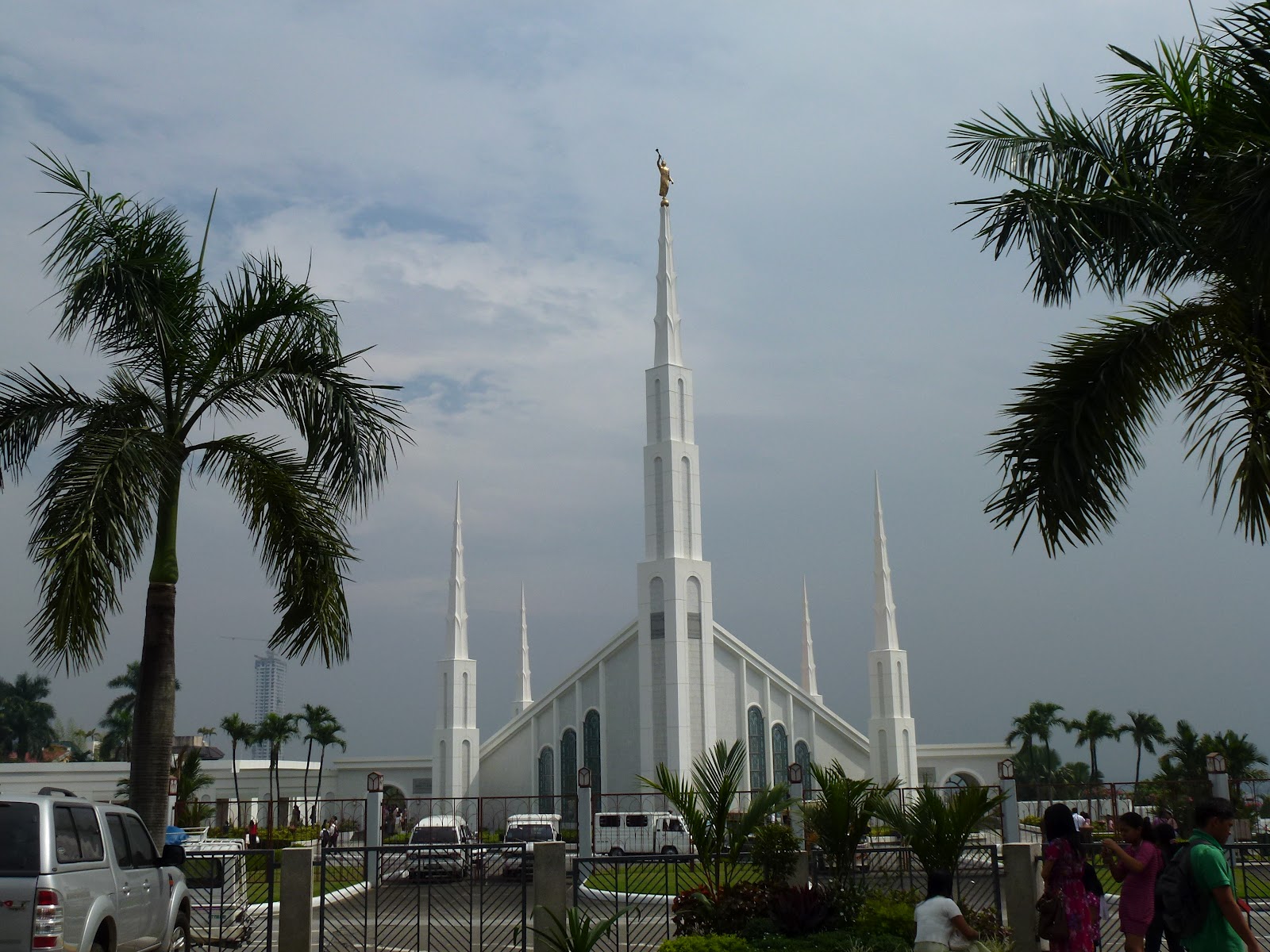 Connie's Chronicles: Manila Temple Trip