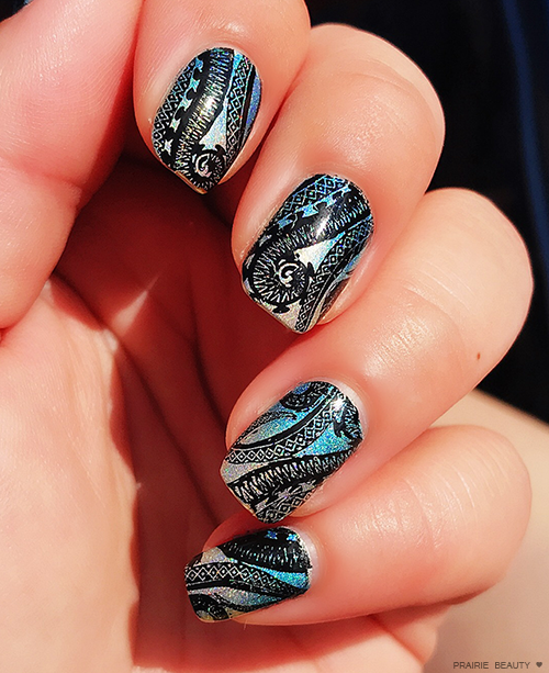 MANI MONDAY: Holo Gradient Octopus Nails - Prairie Beauty