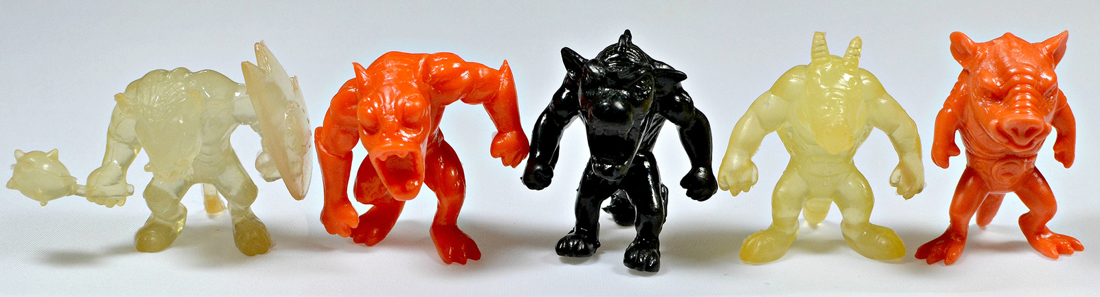 Little Weirdos: Mini figures and other monster toys: Halloween Coffin ...