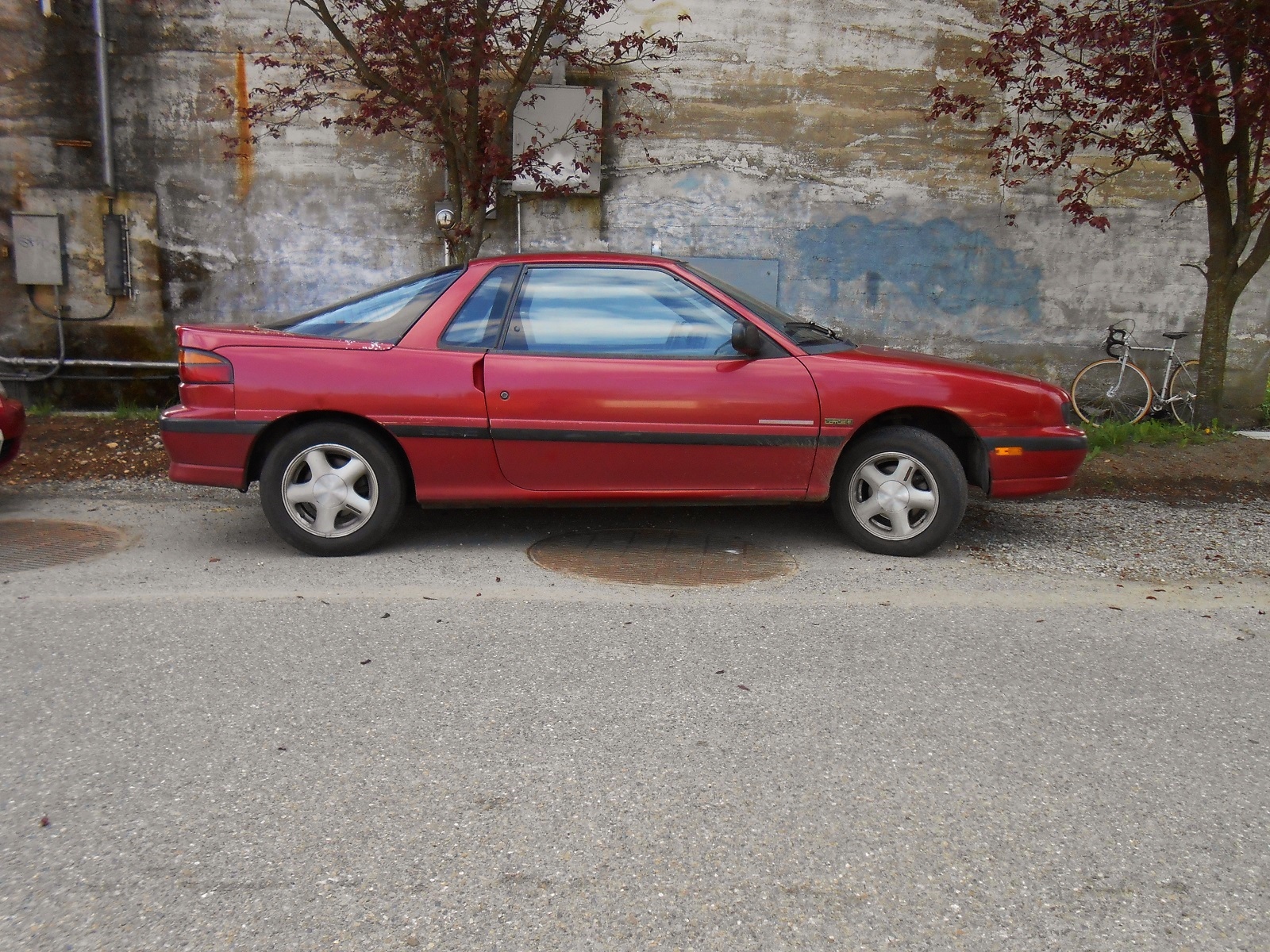 Seattle's Parked Cars: 1990 Isuzu Impulse