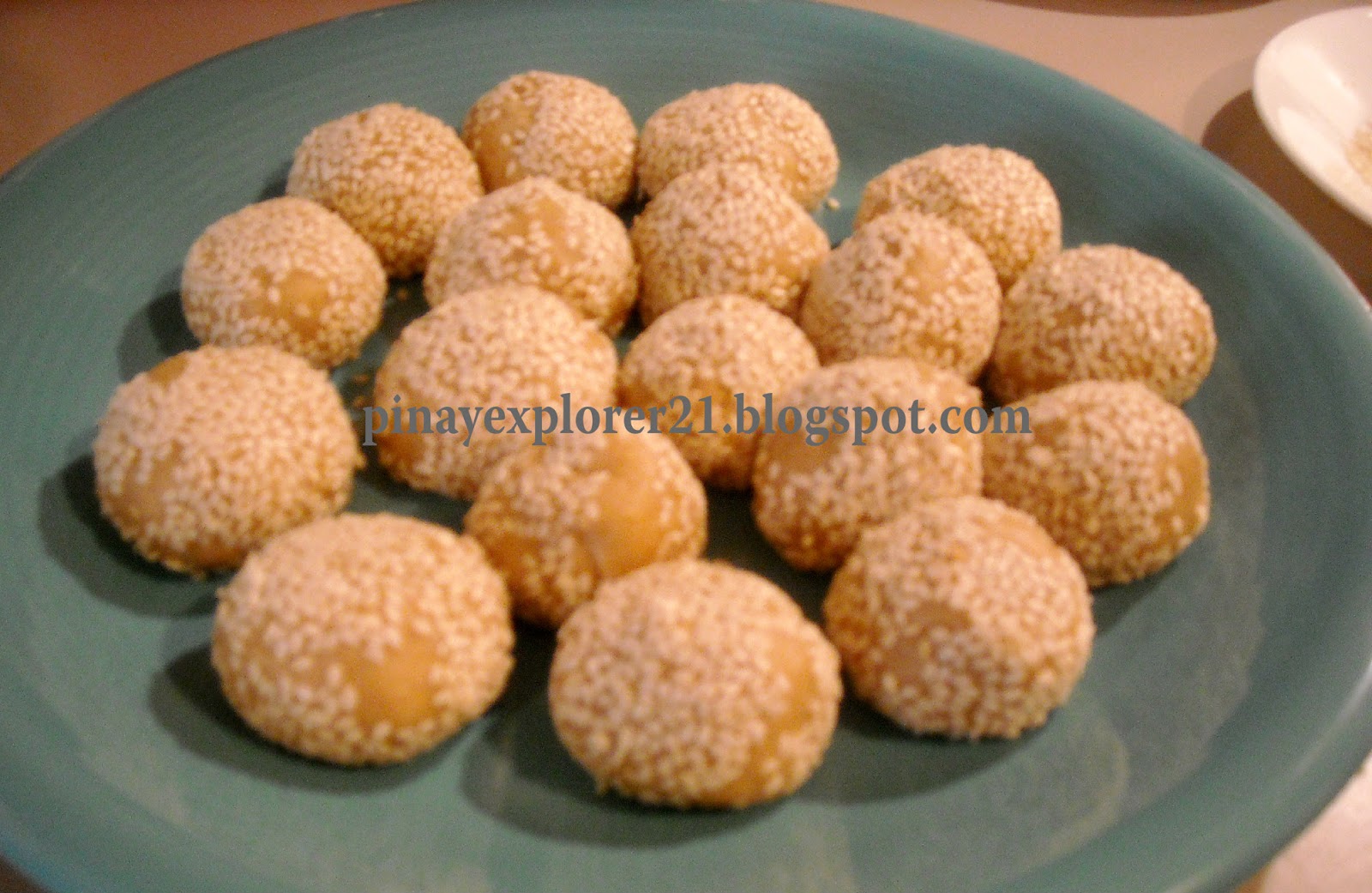 The Sweet Cuisinera: Binangkal Recipe