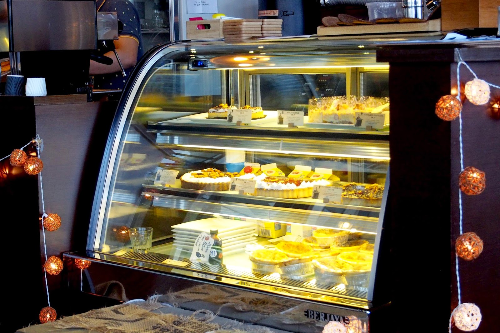 Kuching Cafes 2015 - Earthlings Coffee Workshop