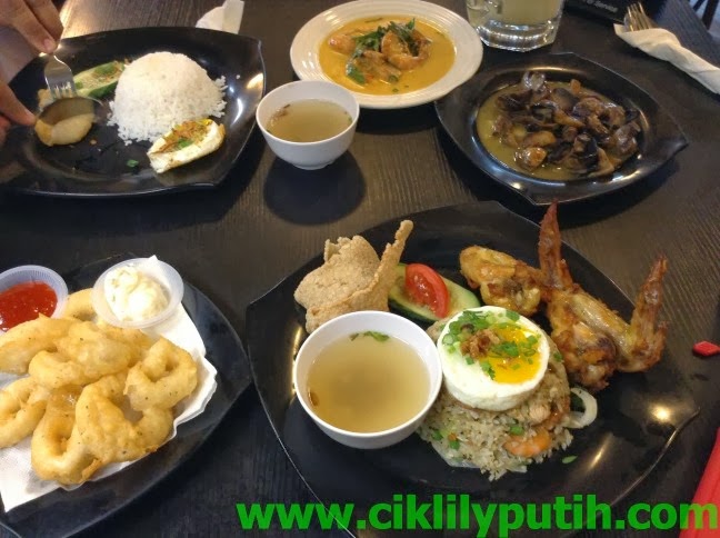 CikLilyPutih The Lifestyle Blogger: Simple Dinner Di Wadihana Islamic ...