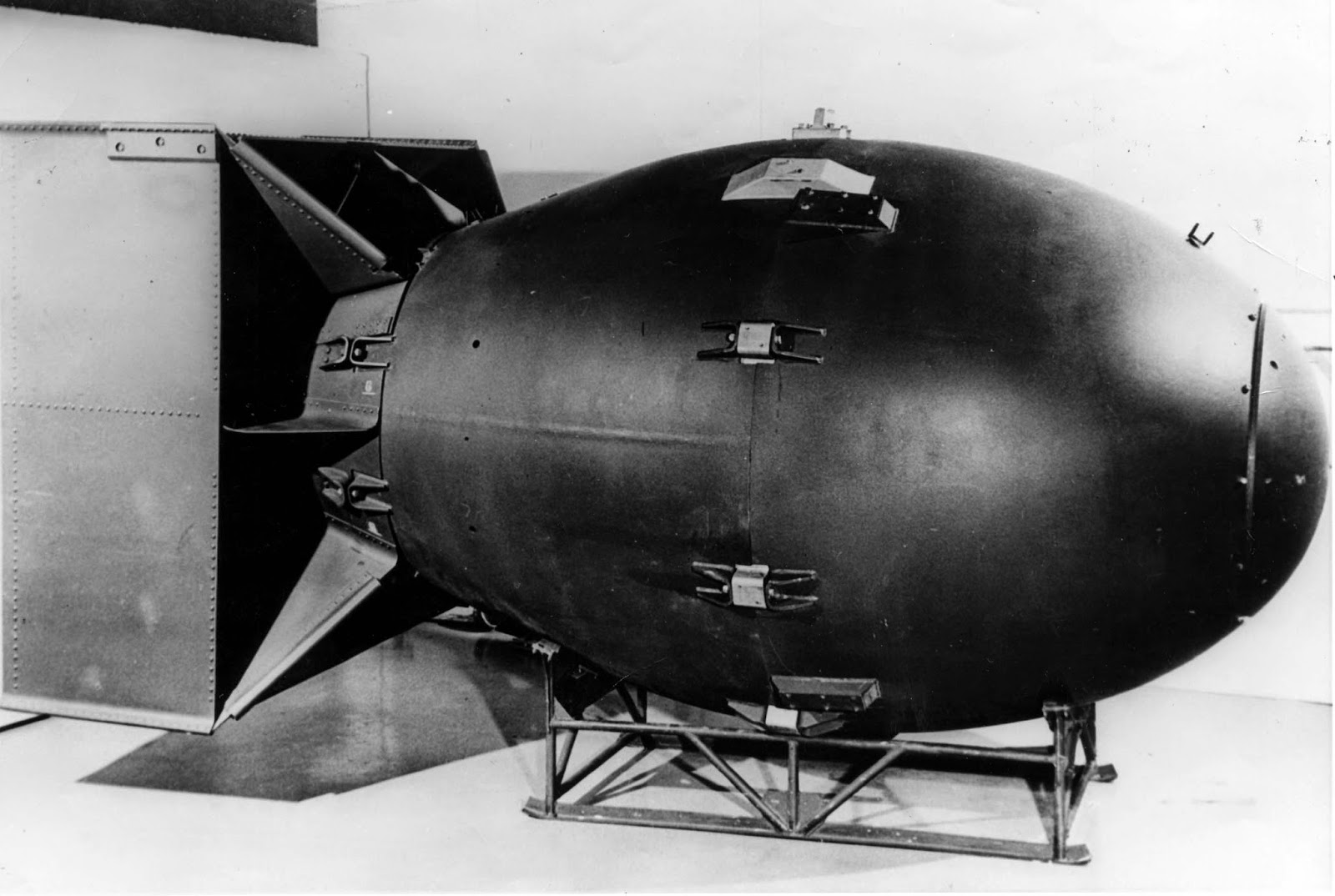 Conozcamos el pasado: Bombas de Hiroshima y Nagasaki