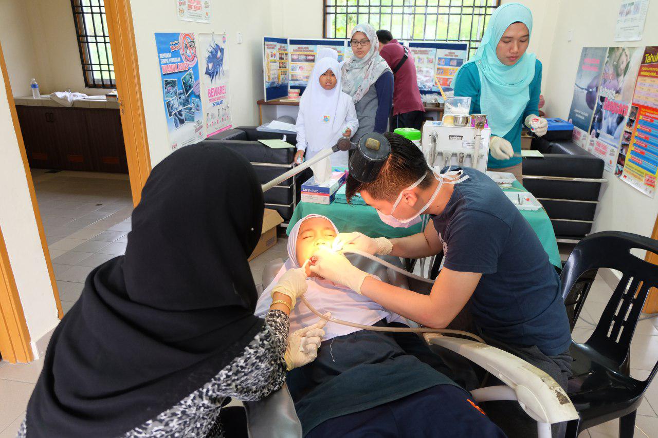 Sekolah Kebangsaan Pulau Tinggi: Program Rawatan Pergigian