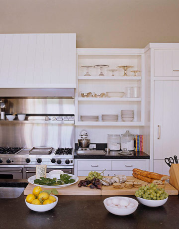 All Things Luxurious: House Tour: Ina Garten's Barn