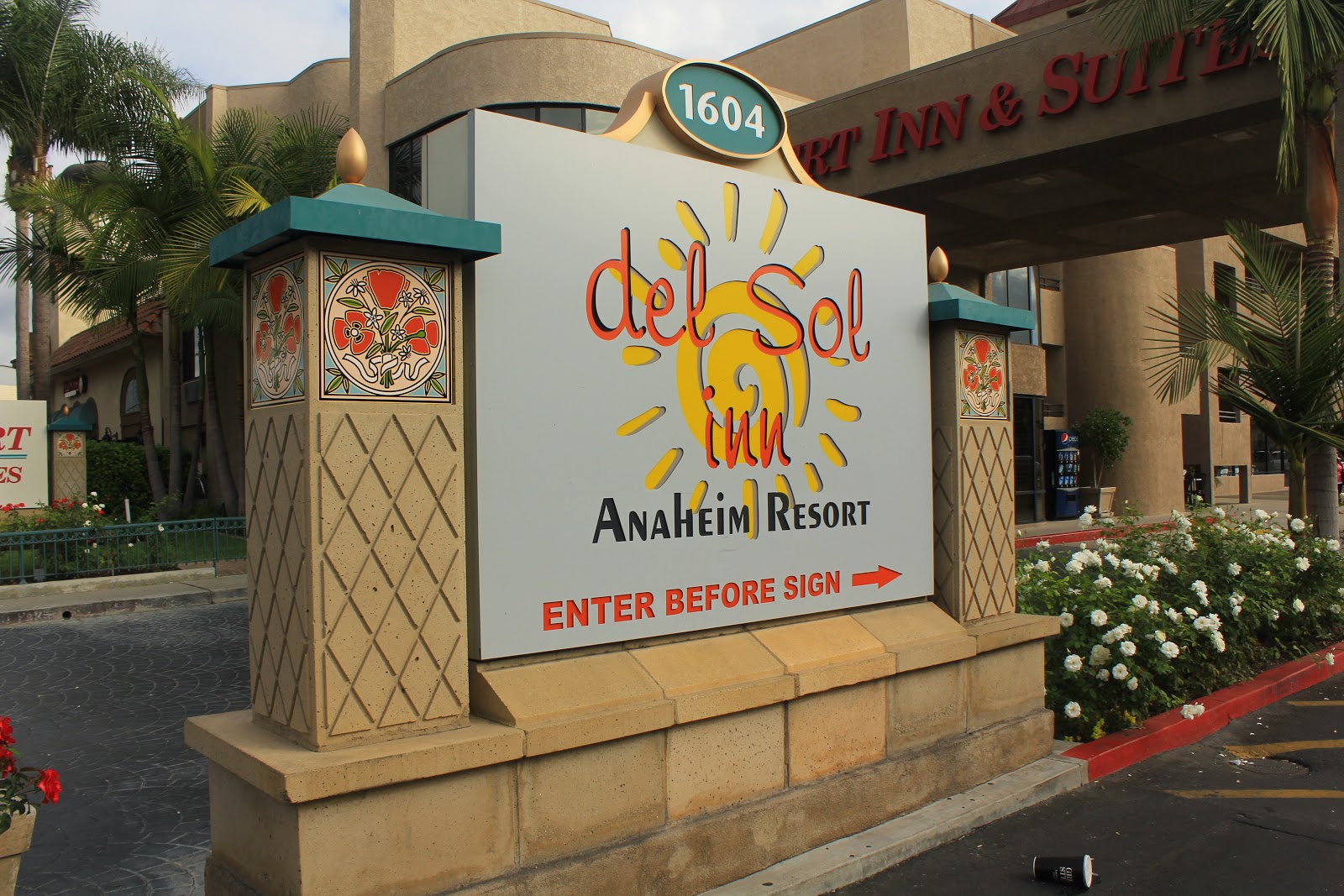 Stay, Stray, Play and Feast: Del Sol Inn: Disney’s Friendly Next Door ...