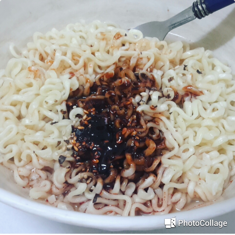 Anugerah Terindah: Mee Ramen Korea Ternyata Pedas Lah