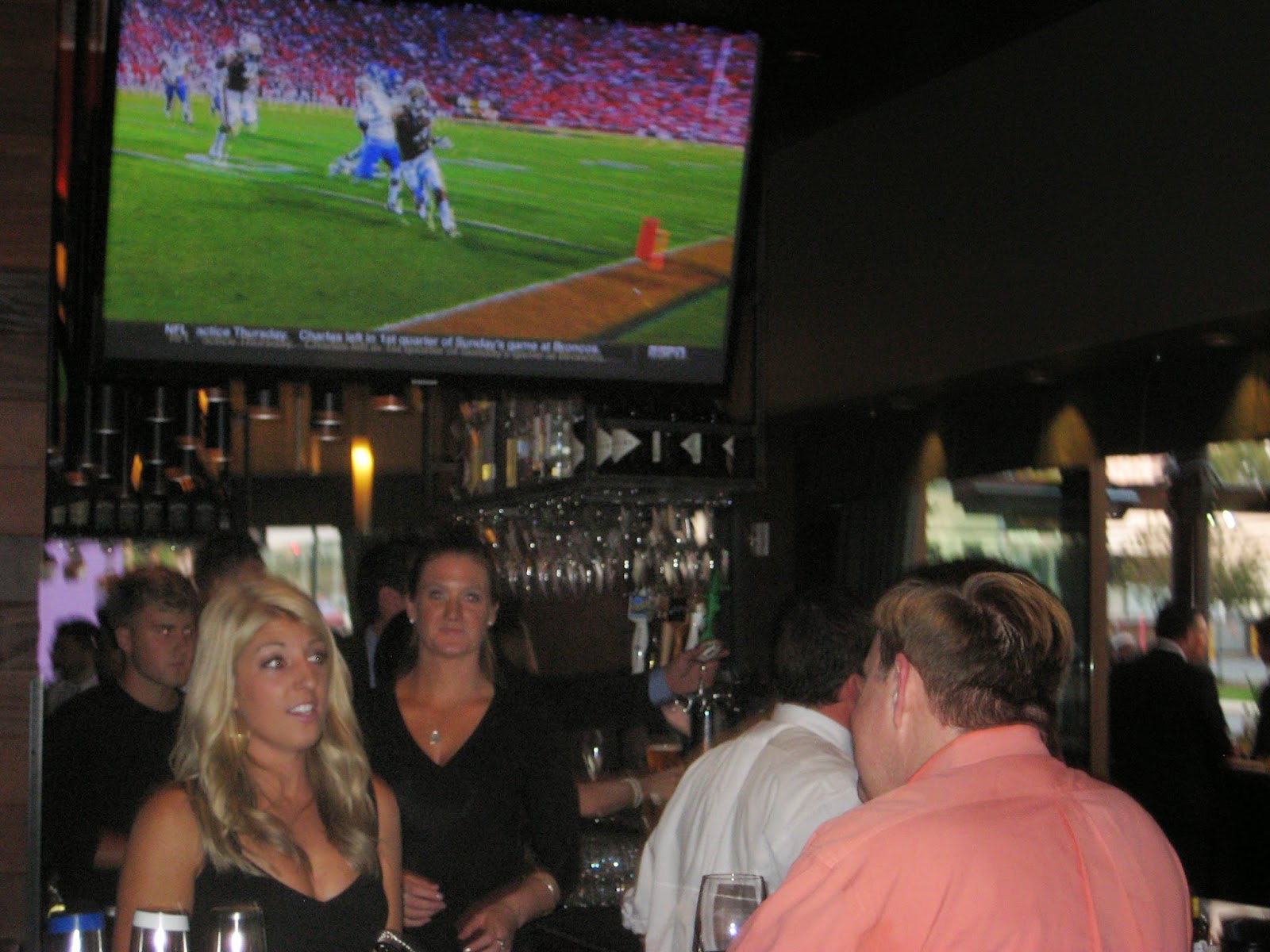 Rockville Nights: DEL FRISCO'S GRILLE ROCKVILLE VIP PARTY (PHOTOS)