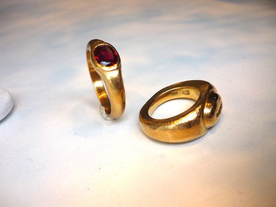 Kaya Wilbrandt Köln / Goldschmiede Köln: Goldringe in antikem Stil ...