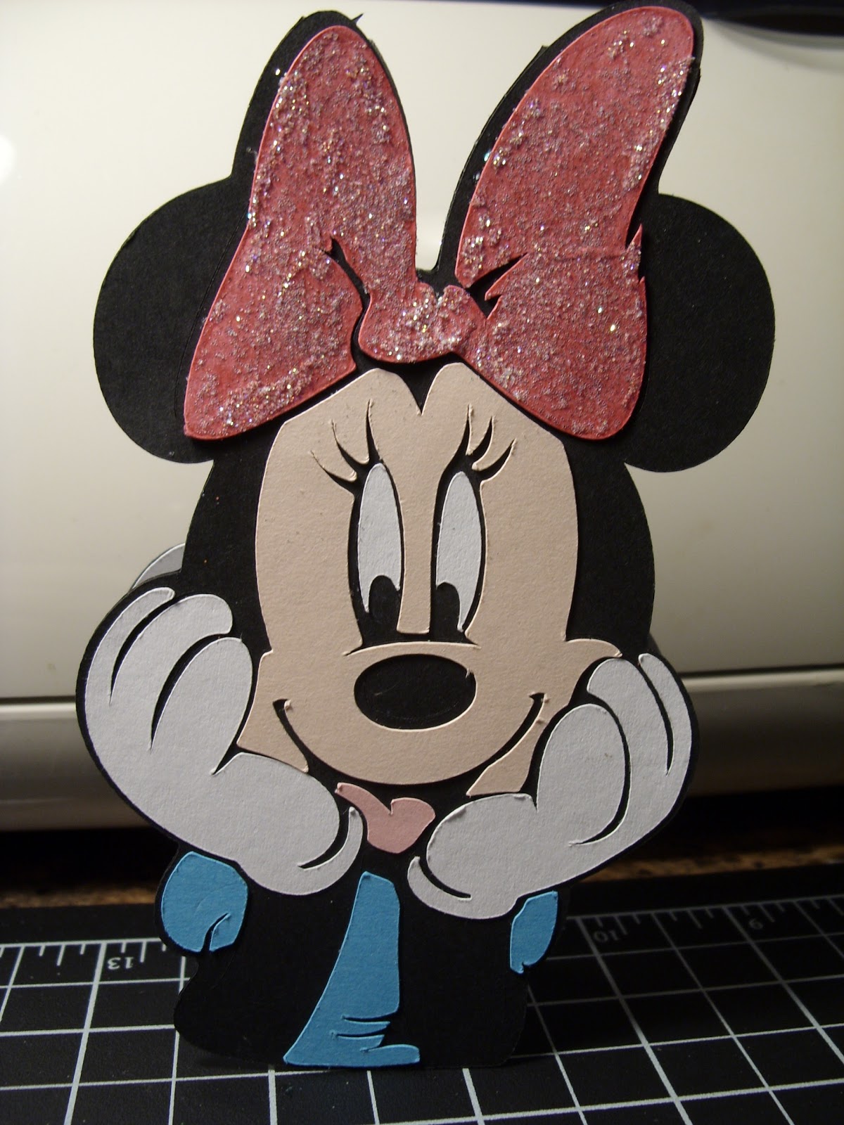 Hawaii Paper Party: Minnie shaped card