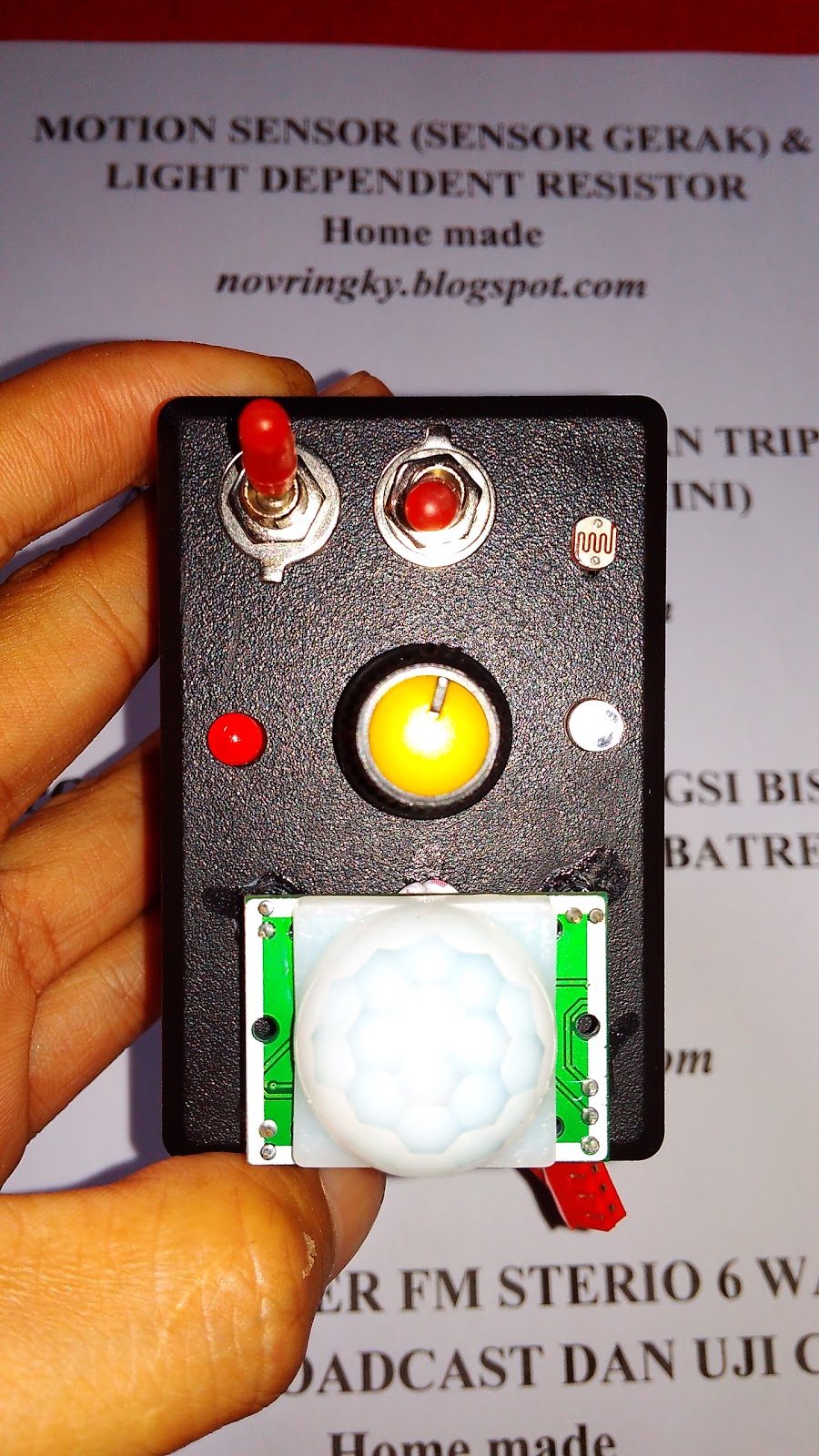 Membuat Sensor Gerak dan Sensor Cahaya dengan Biaya Murah tanpa ...