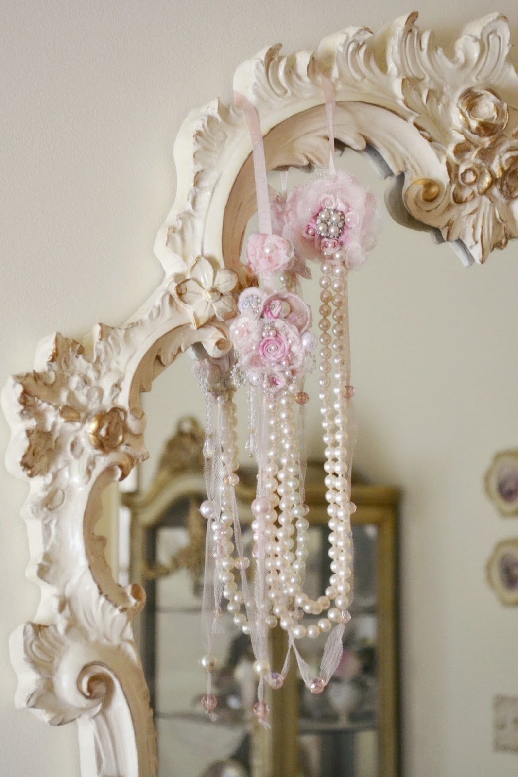 Jennelise: Porcelain, Pearls, and Pink