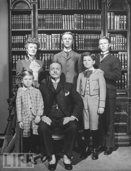 Cottage by the Sea : 03/16