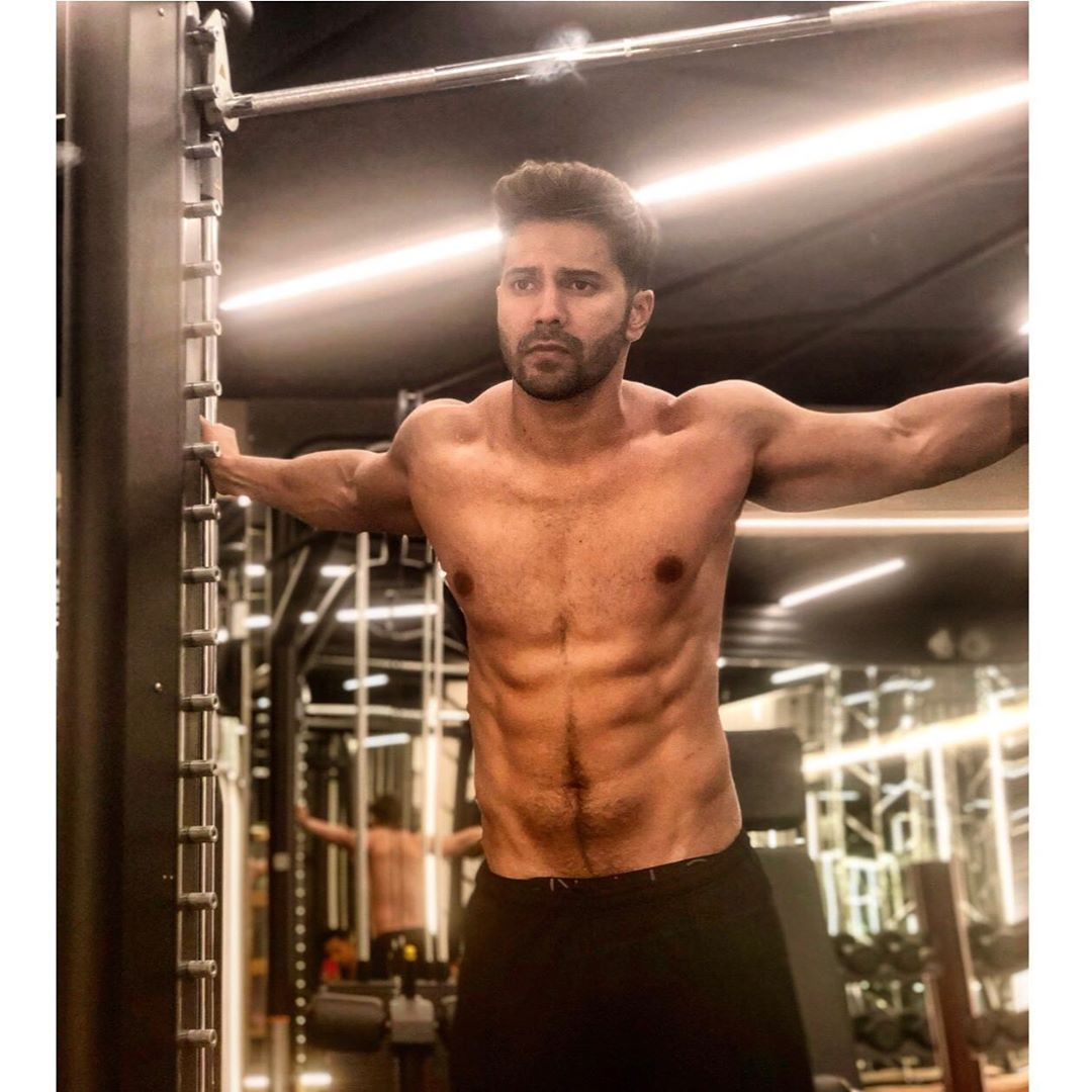 Shirtless Bollywood Men Sexy Varun Dhawans Rockin Abs For Reebok