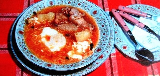 PLATOS TIPICOS DE BOLIVIA: LOCRO DE GALLINA