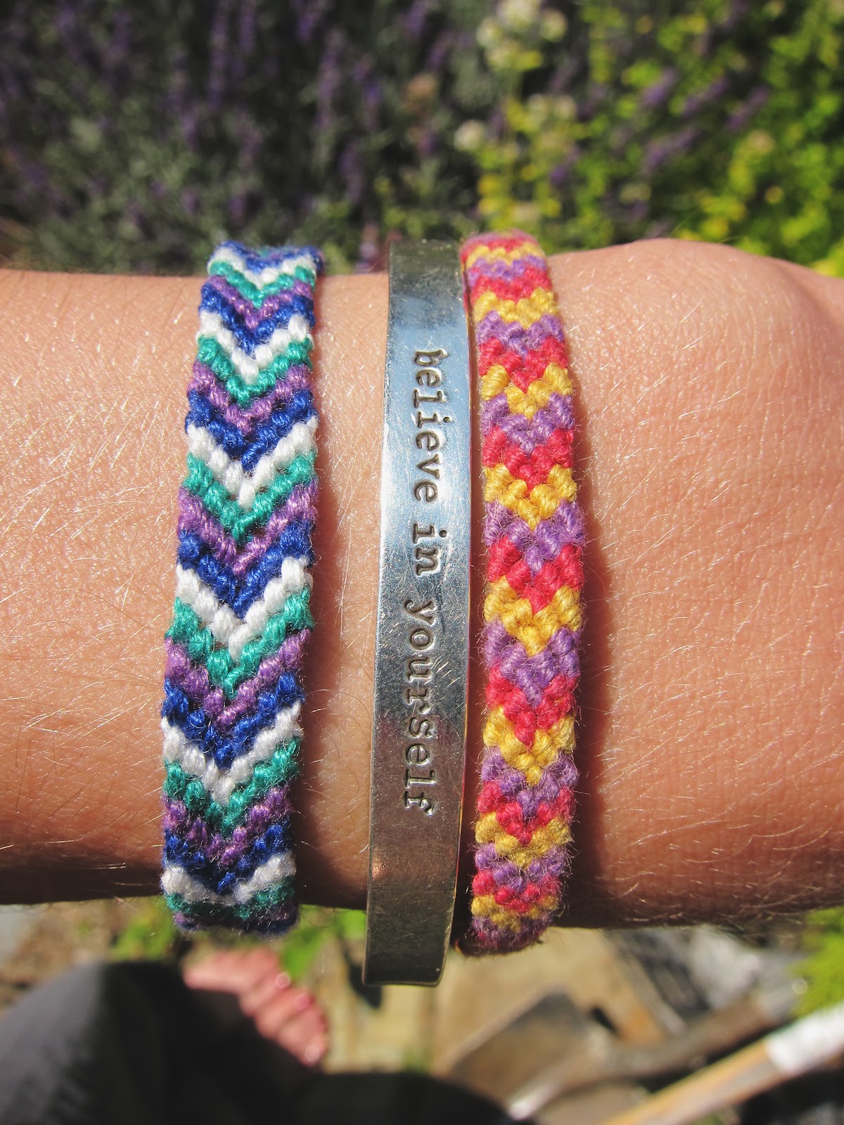 Calico: Chevron Friendship Bracelets