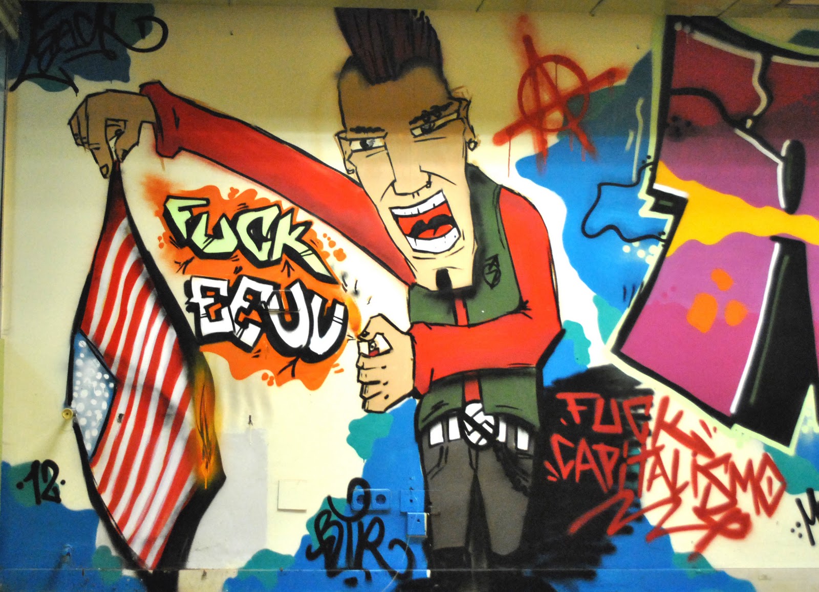 UVIEU ANTIFA: EXHIBICIÓN DE GRAFFITI ANTIFASCISTA VOLº 1 (FOTOS)