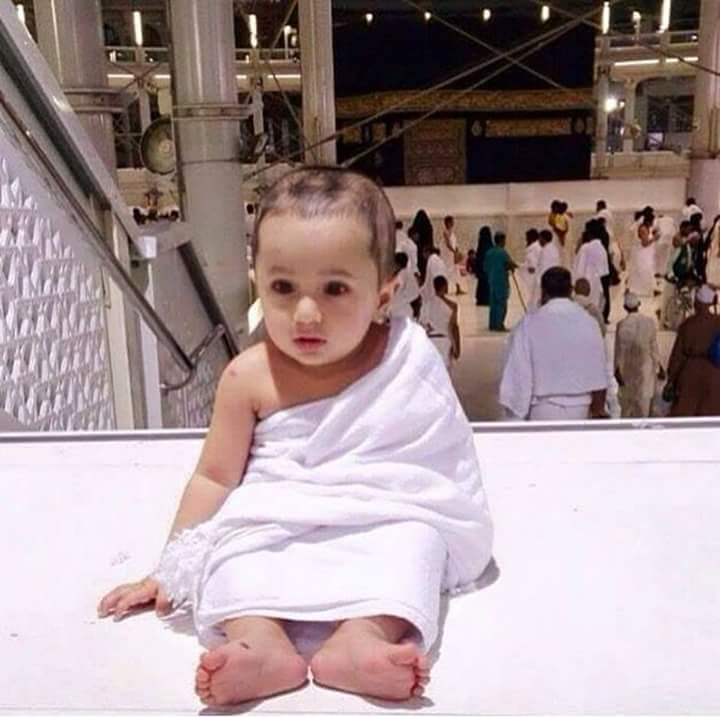 Muslims Cute Babies Pictures in Makkah | Free Islamic Wallpapers Download