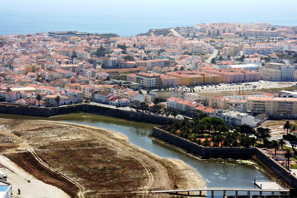 Peniche terra de mar e sol: Peniche é uma Cidade bonita.
