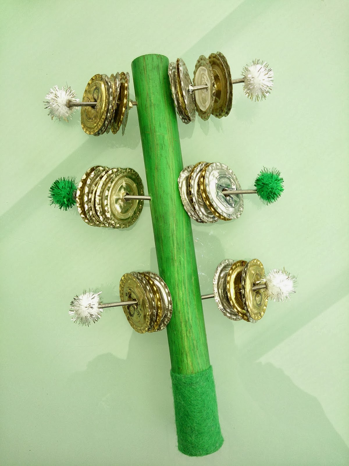 Christophe in Suriname: Muziekinstrumenten