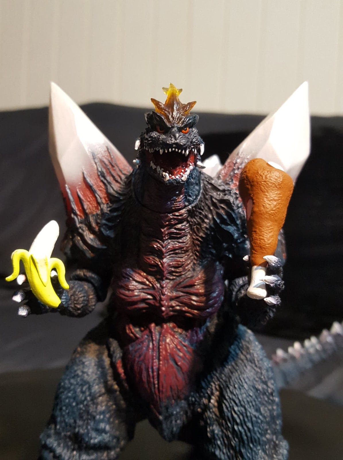S.H. Monsterarts Space Godzilla