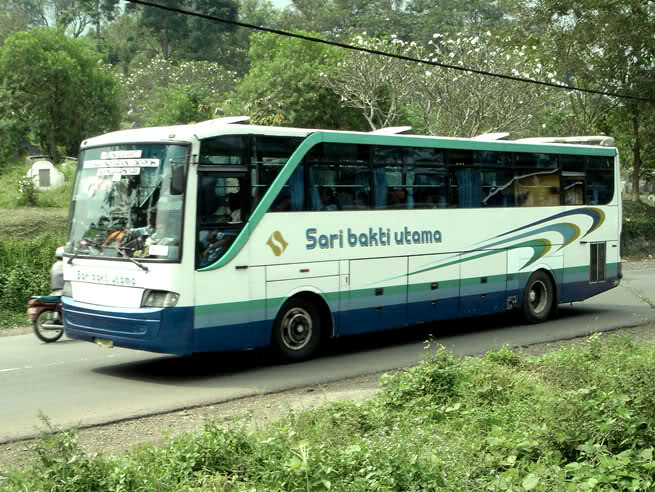 Kumpulan Bis/Bus Jadul Indonesia | Loper Artikel