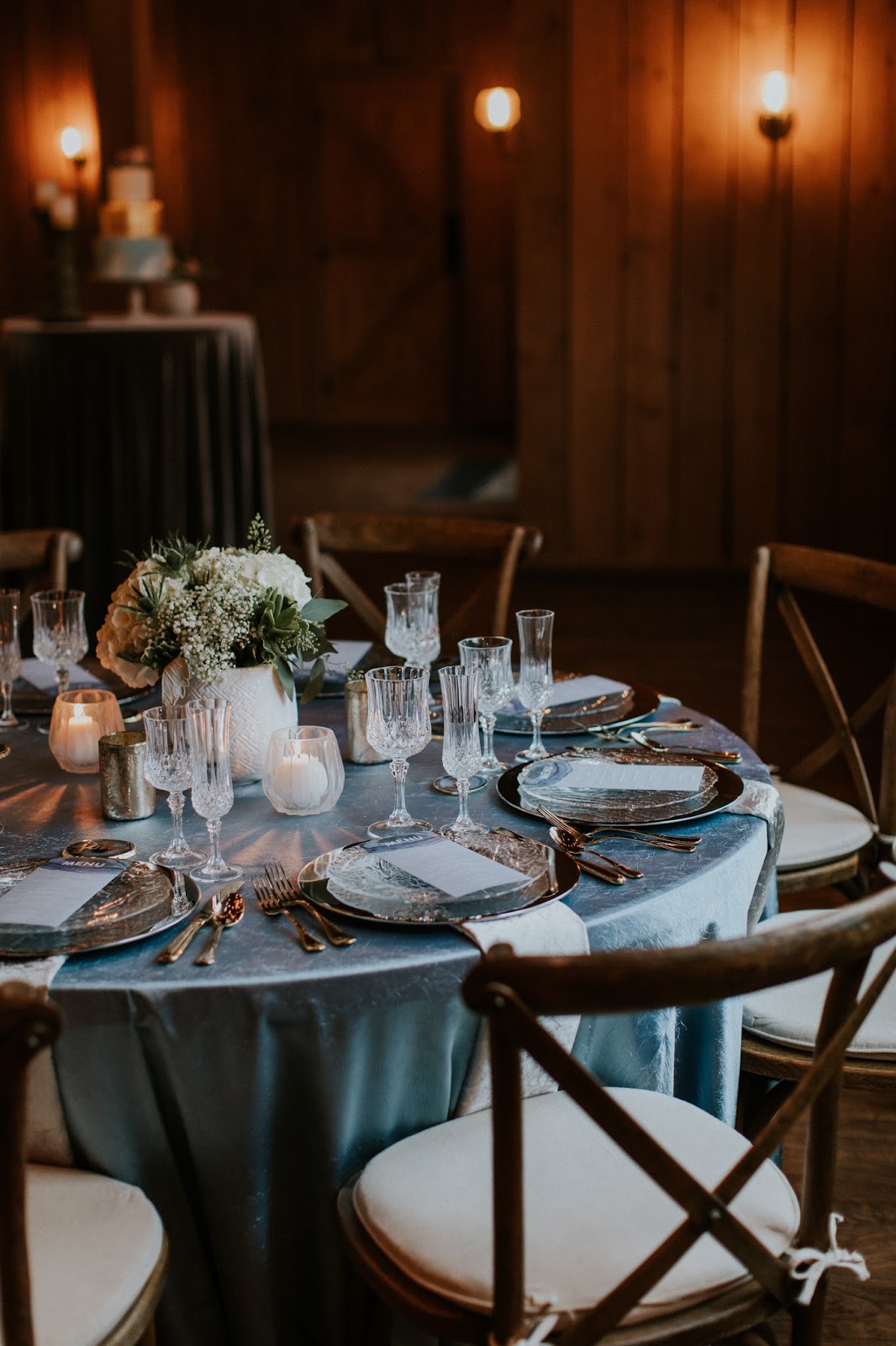 Bank of Flowers: Rustic Manor Photoshoot