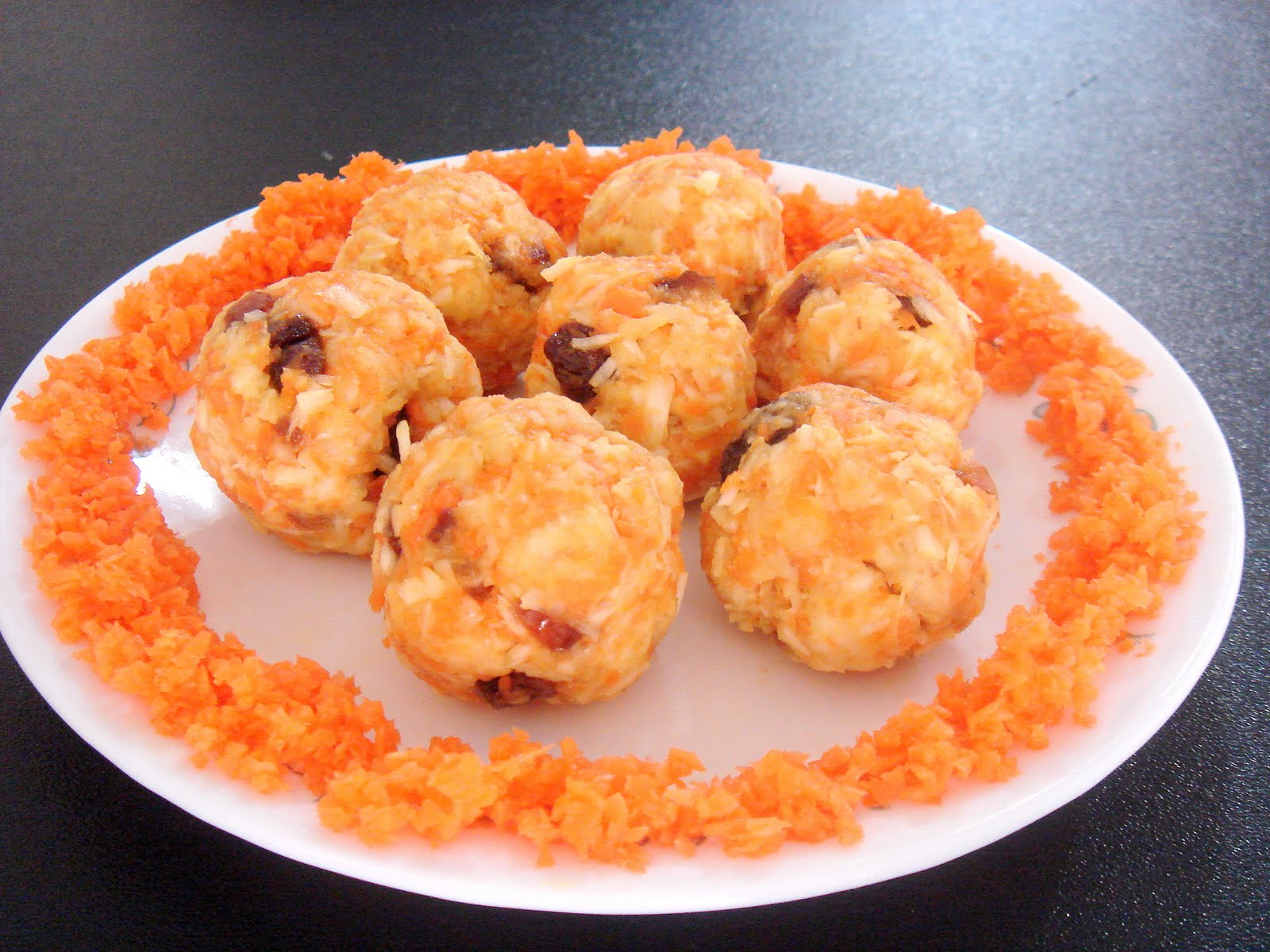 Good Food: Bread Laddu