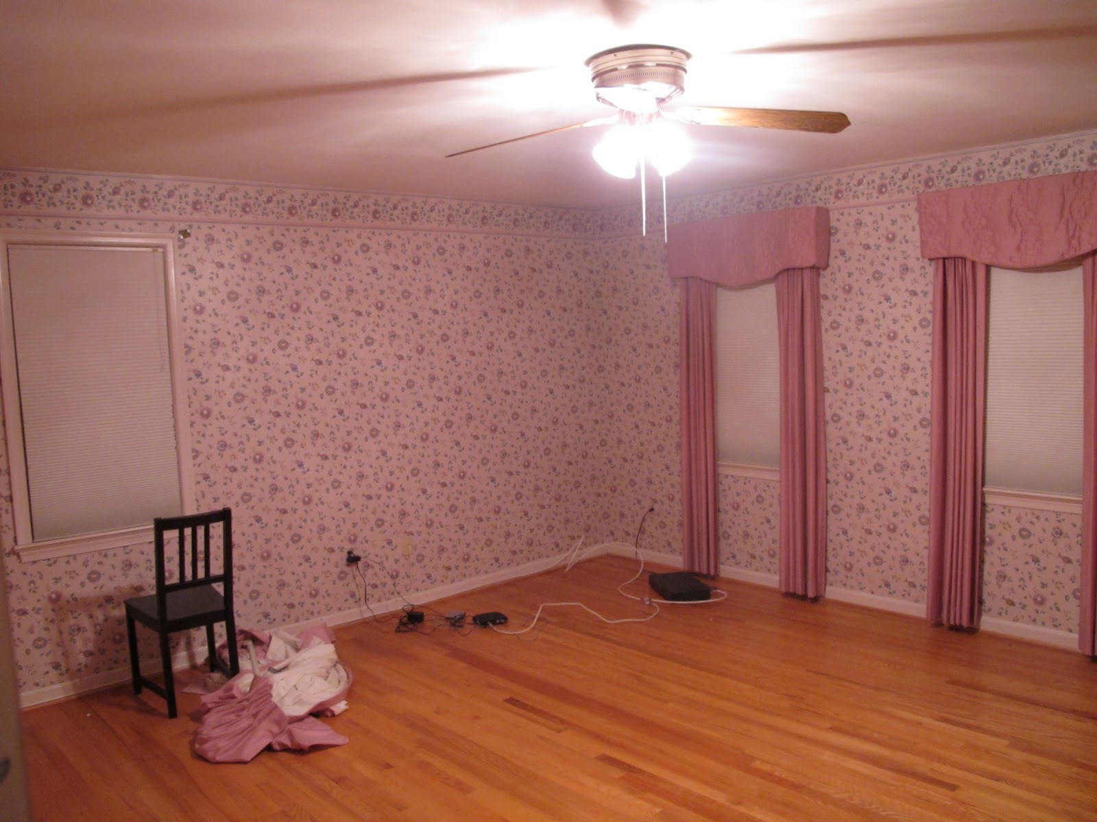 BEFORE & AFTER: The Makeover of a 1973 Master Bedroom