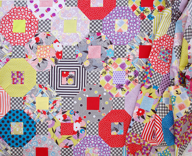 Gardenvale Kansas Dugout Quilt ~ Work in Progress | Red Pepper Quilts ...